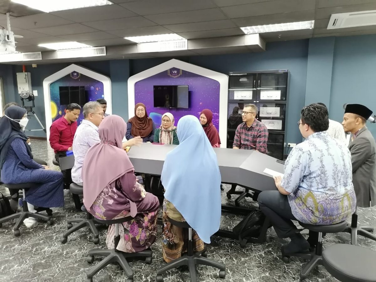 Lawatan dari Pusat Sains Negara – FSU USIM